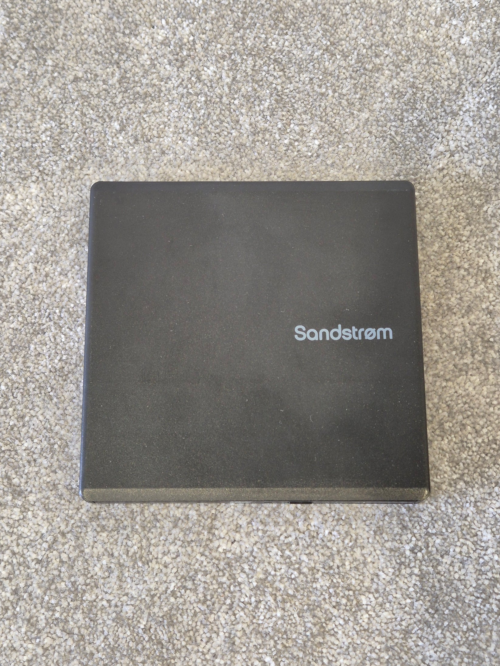 SANDSTROM SEDVDBK22 - External DVD Super Multi CD/DVD Writer w/ Origin ...