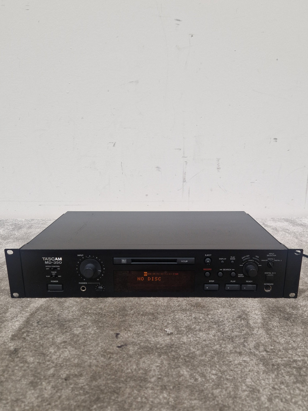 Tascam MD-350 - Professional Minidisc Recorder - Excellent w/ Original ...